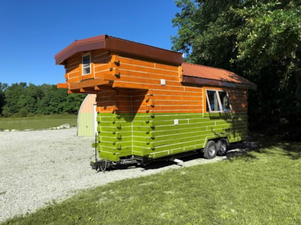Tiny House for Sale - Log Cabin Tiny House