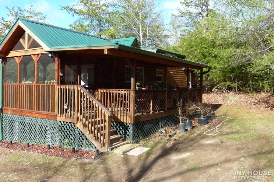 Tiny House for Sale - Stunning Log Cabin Park Model